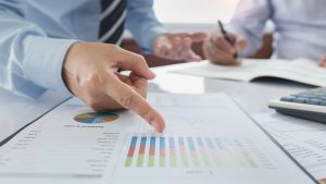 Multi-Step vs. Single-Step Income Statement: Key Differences, Format ...