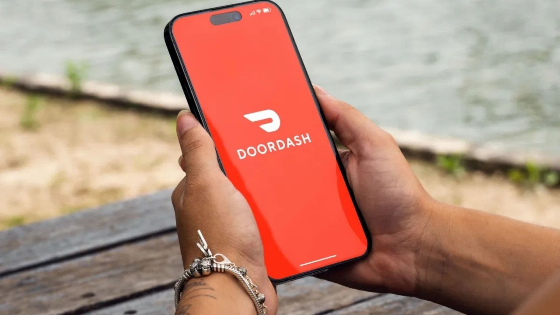 How Do Taxes Work with DoorDash? - TaxGoo